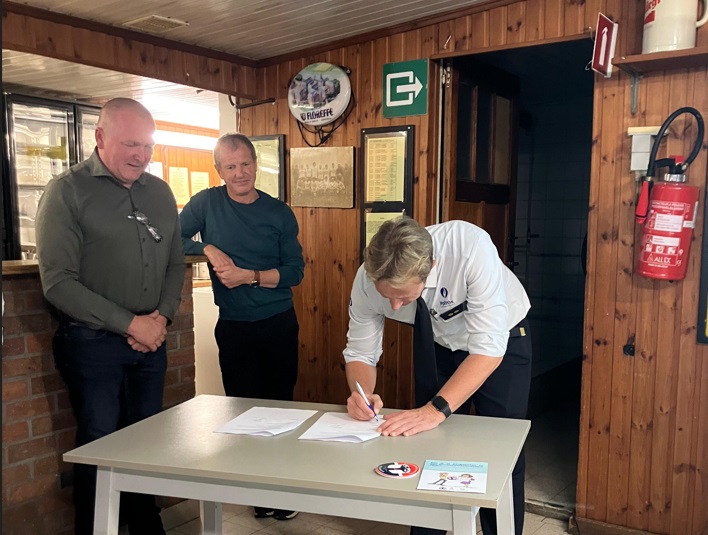 Buurtinformatienetwerk Doffen officieel van start in Olen - Geel FM