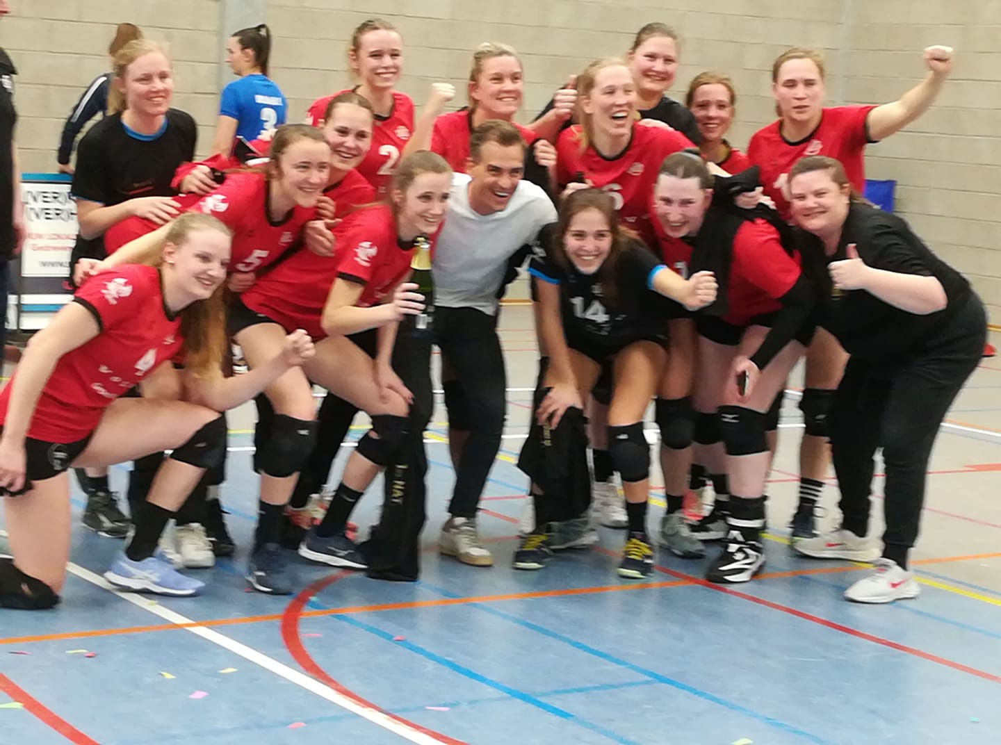 Dames VC Geel zijn kampioen in eerste nationale - Geel FM